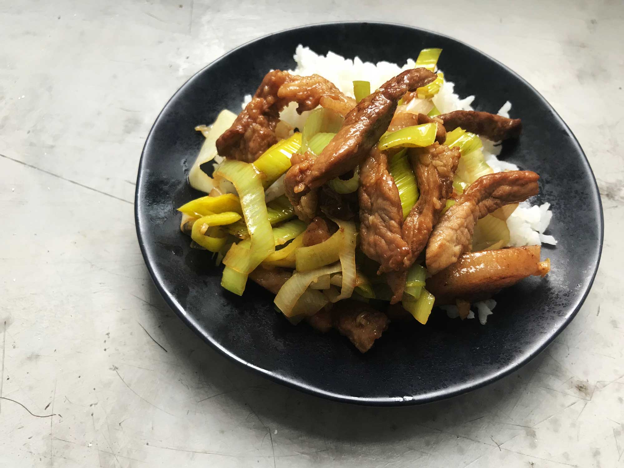Cong Bao Rou Si (Stir-Fried Pork with Leeks) | Saveur