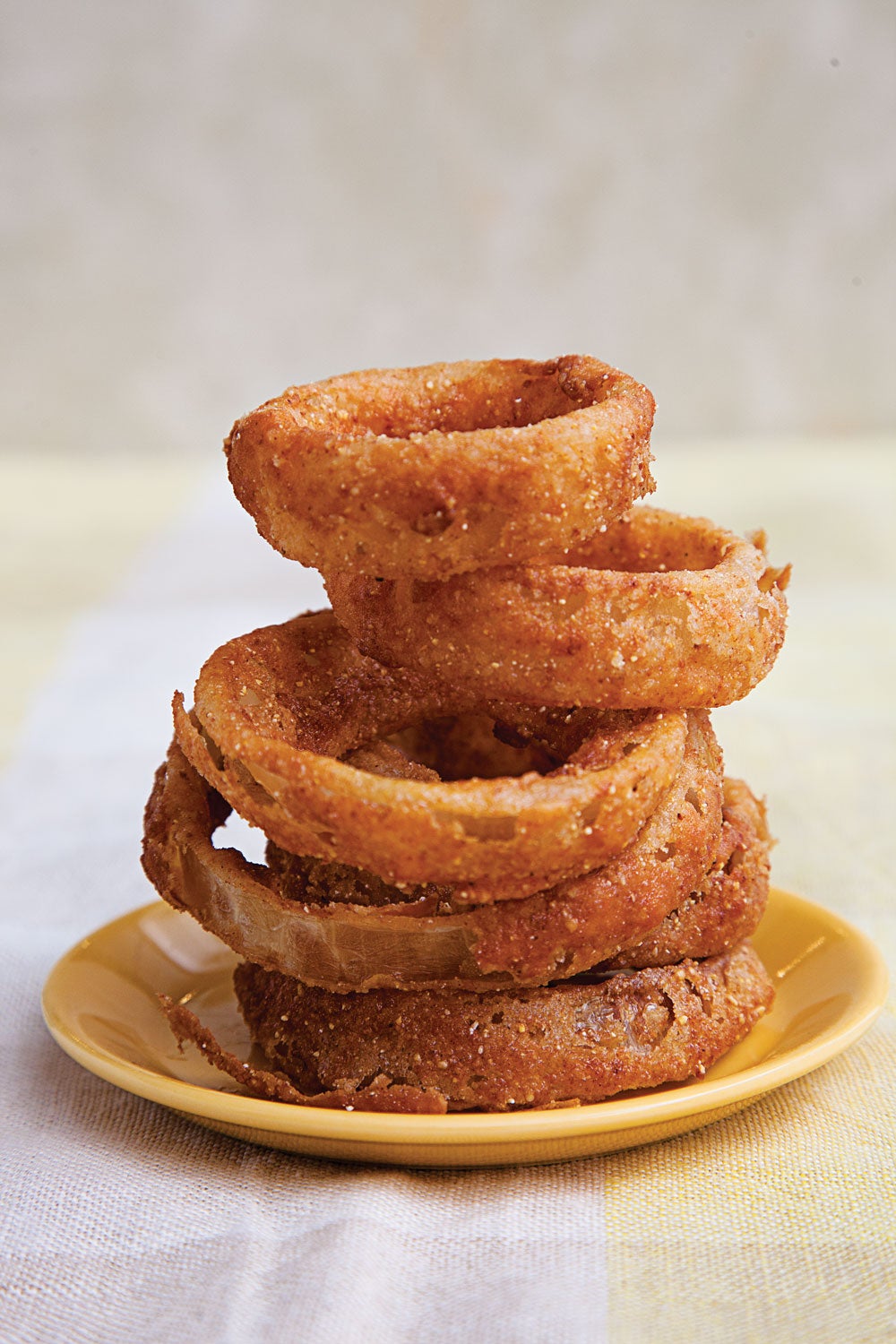 Cornmeal-Crusted Onion Rings | Saveur