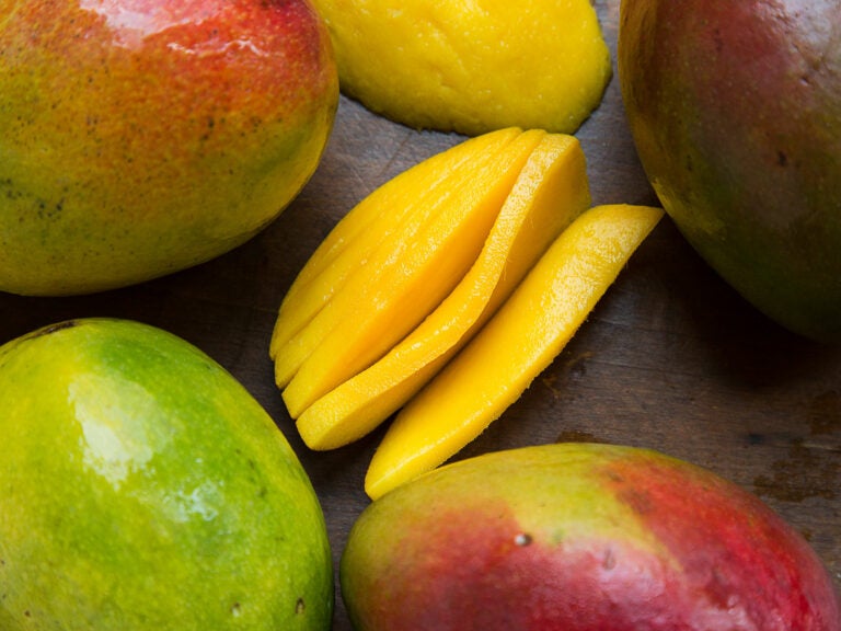 How to Pick the Perfect Ripe Mango | Saveur
