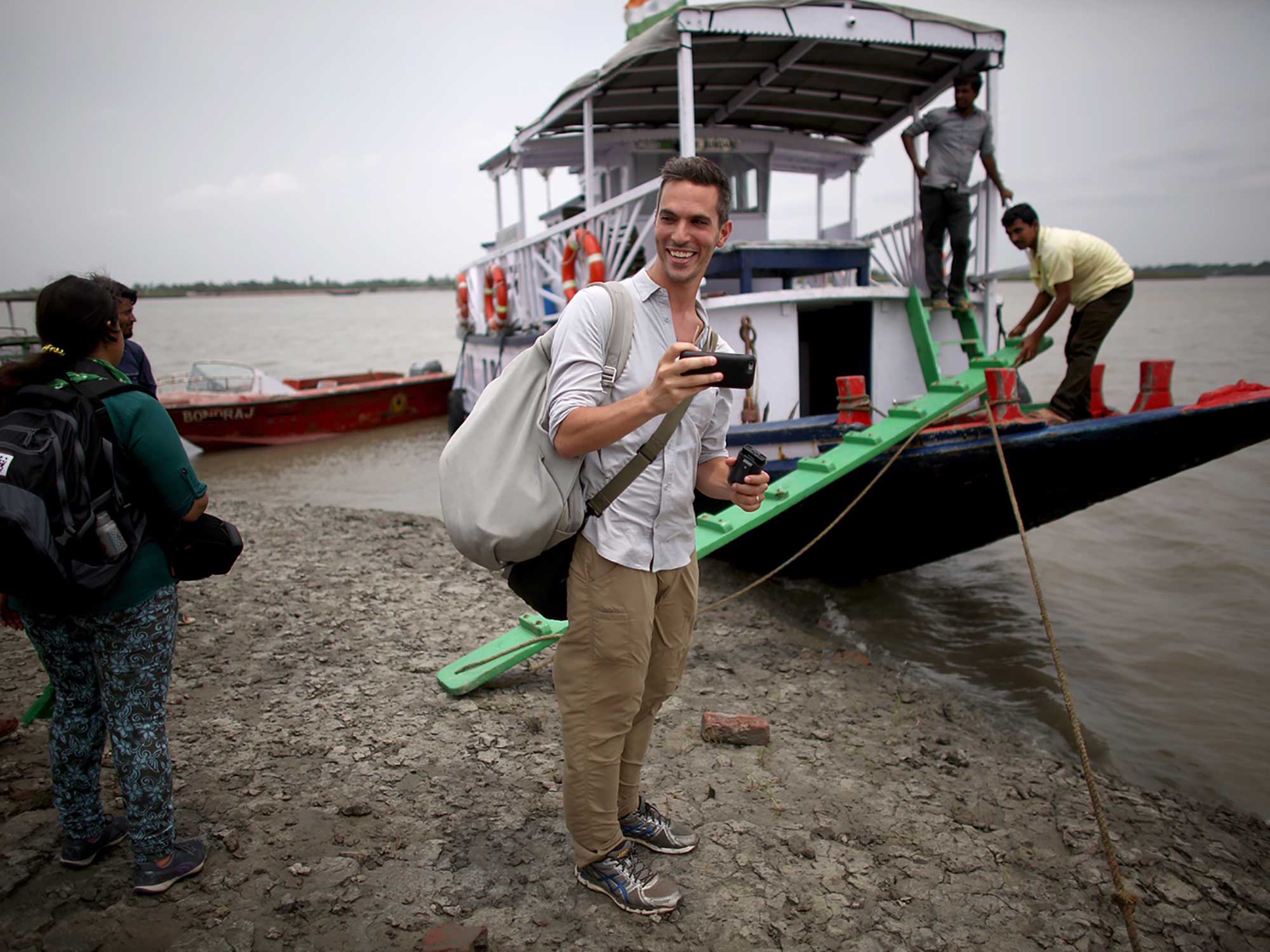 NPR’s Ari Shapiro on What a Reporter Learns Eating on the Road