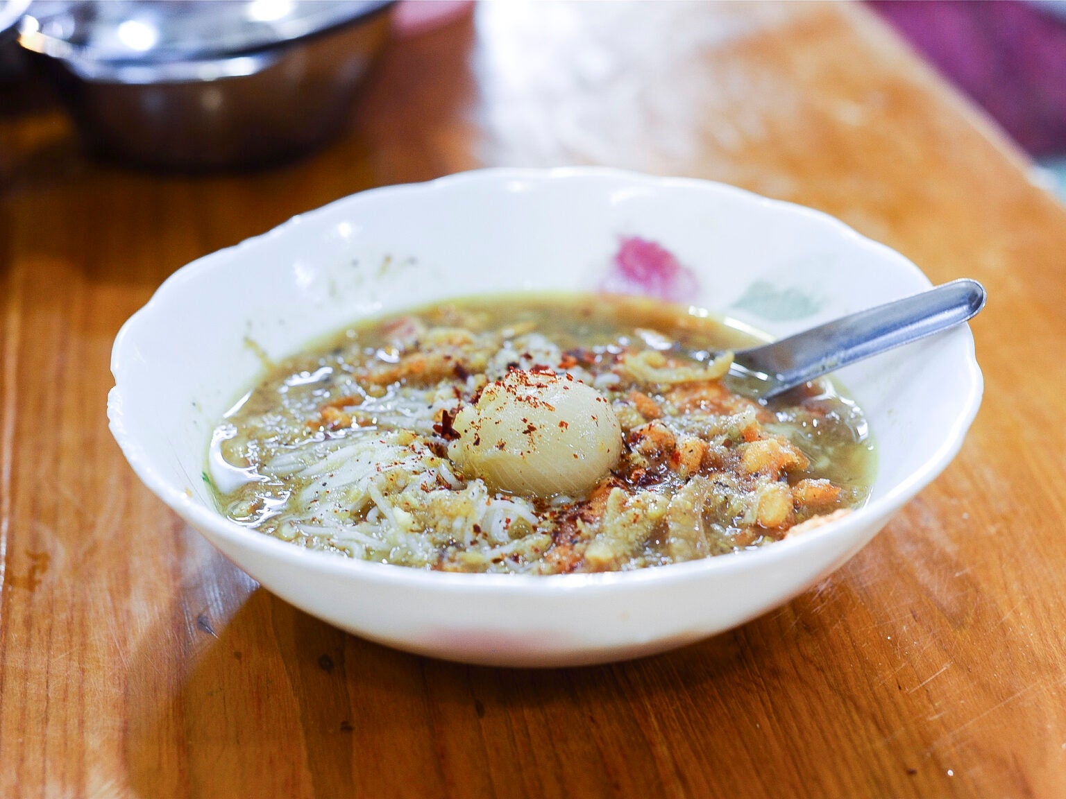 How to Eat Yangon in 7 Essential Street Snacks | Saveur