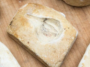 The Italian Tradition Behind These Shockingly Beautiful Marzipan Sculptures