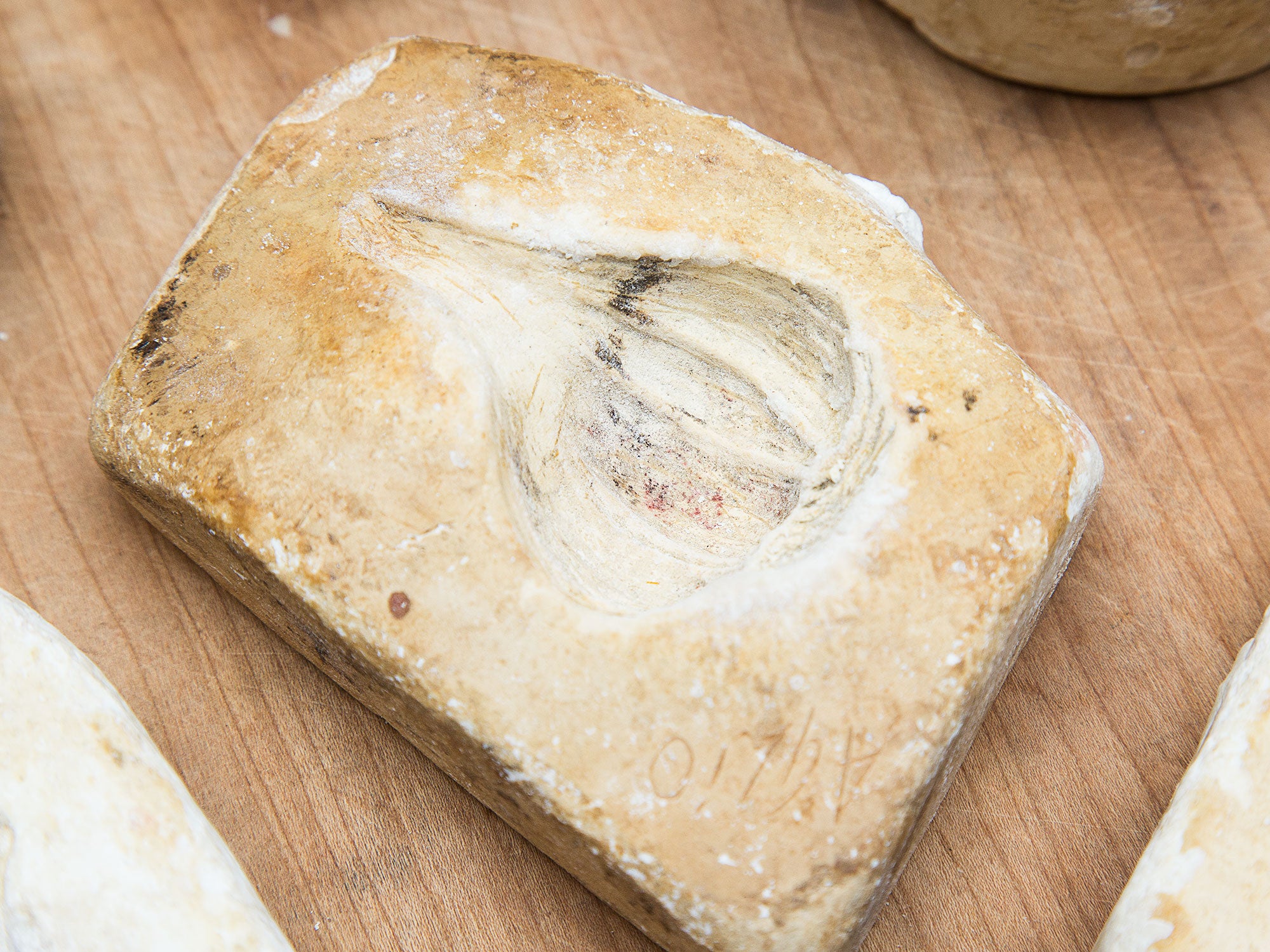 The Italian Tradition Behind These Shockingly Beautiful Marzipan Sculptures