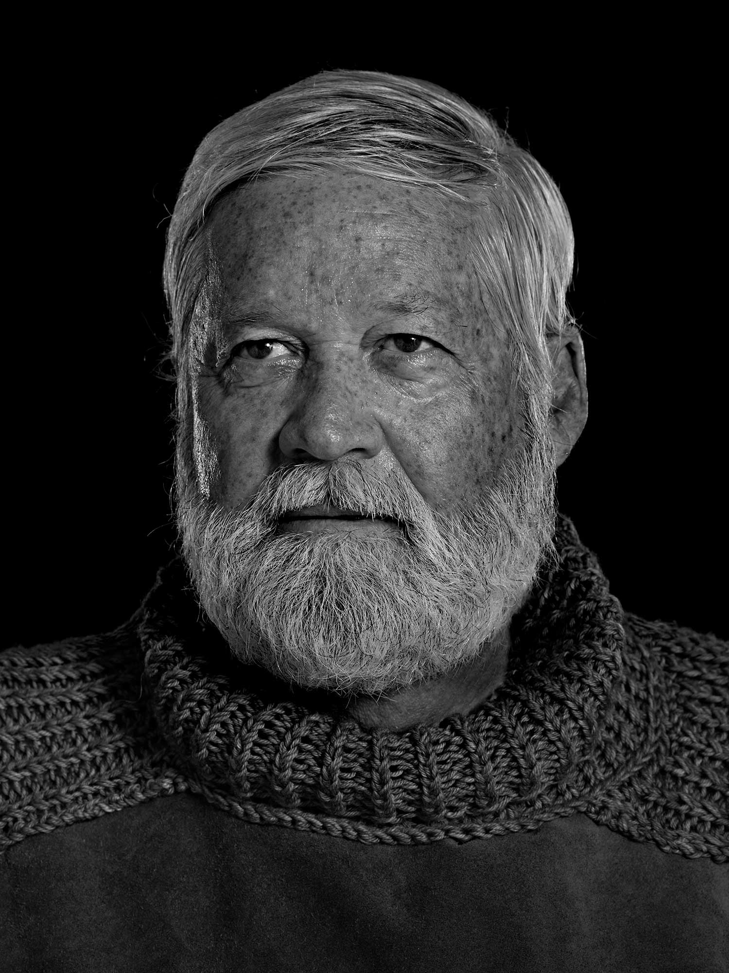 Meet the Hemingway Look-a-Like Who Eats and Drinks Like the Author