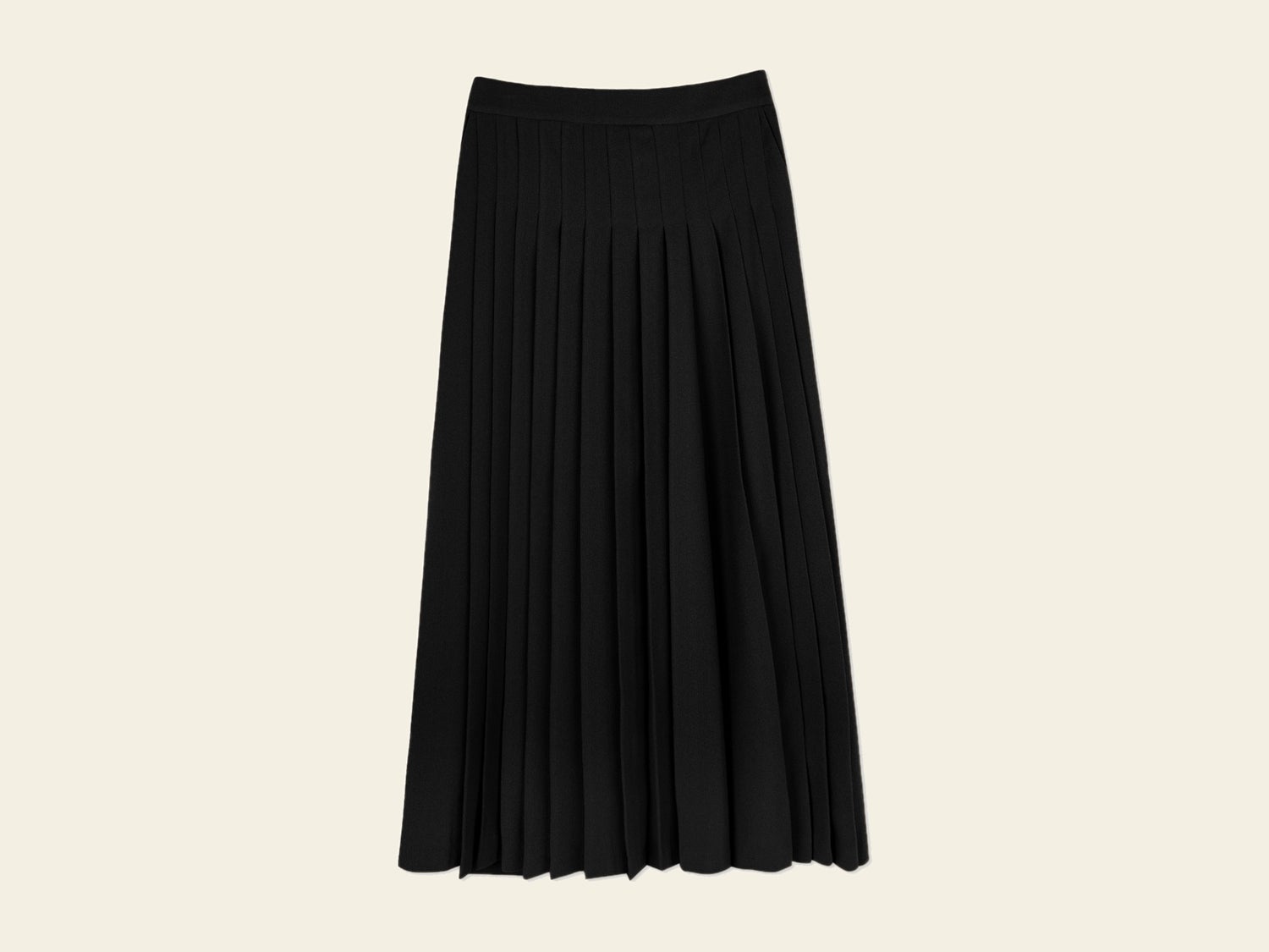 5 Stylish, Stretchy Pants to Wear to Holiday Dinner | Saveur