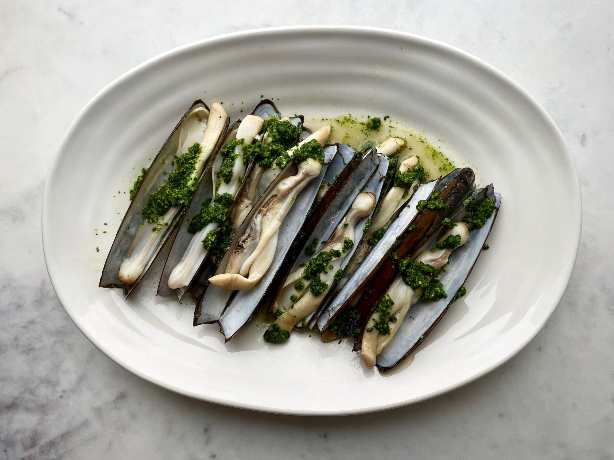 Razor Clams in Parsley Sauce Recipe (Couteaux en Persillade) | Saveur