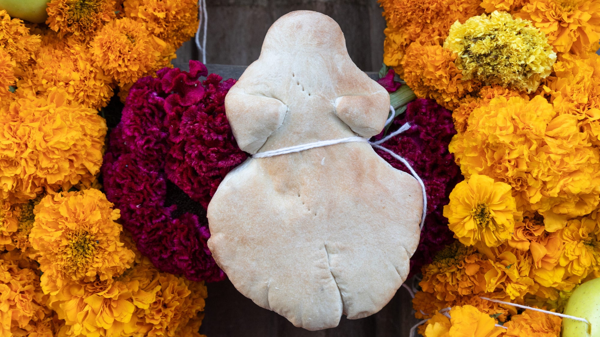 Human-Shaped Breads for Mexico's Day of the Dead | Saveur